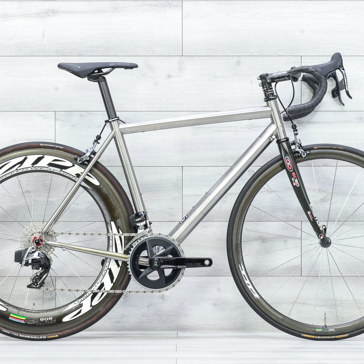 Douglas Racing Titanium Red eTap Road Bike - 2014, 54cm – Cycle Limited