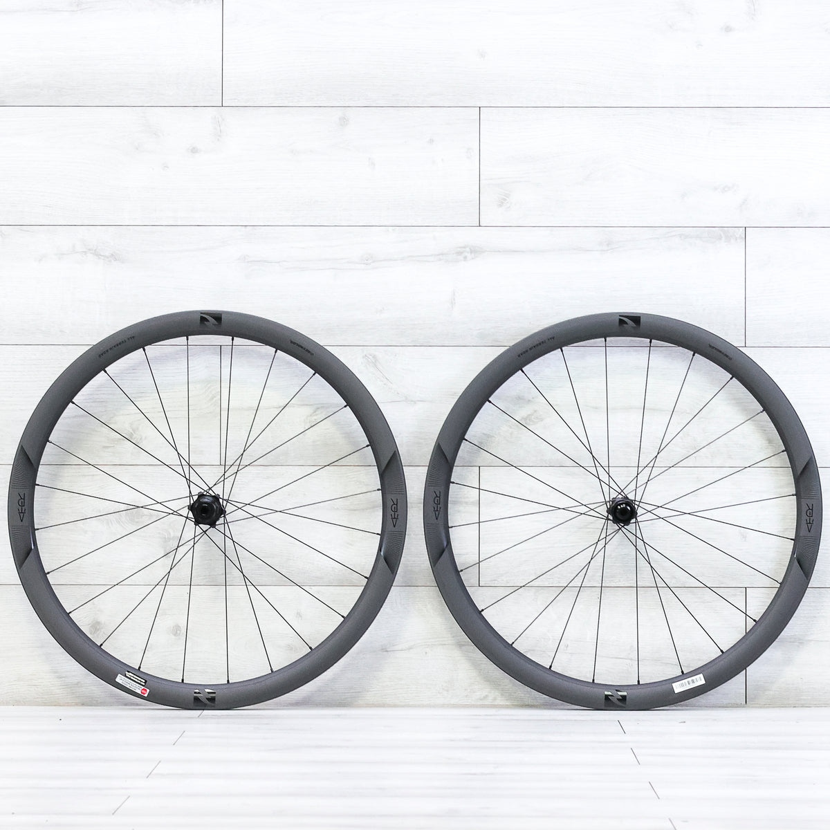 Reynolds ATRx Carbon Disc Wheelset - 700c, Tubeless, Center Lock, SRAM ...