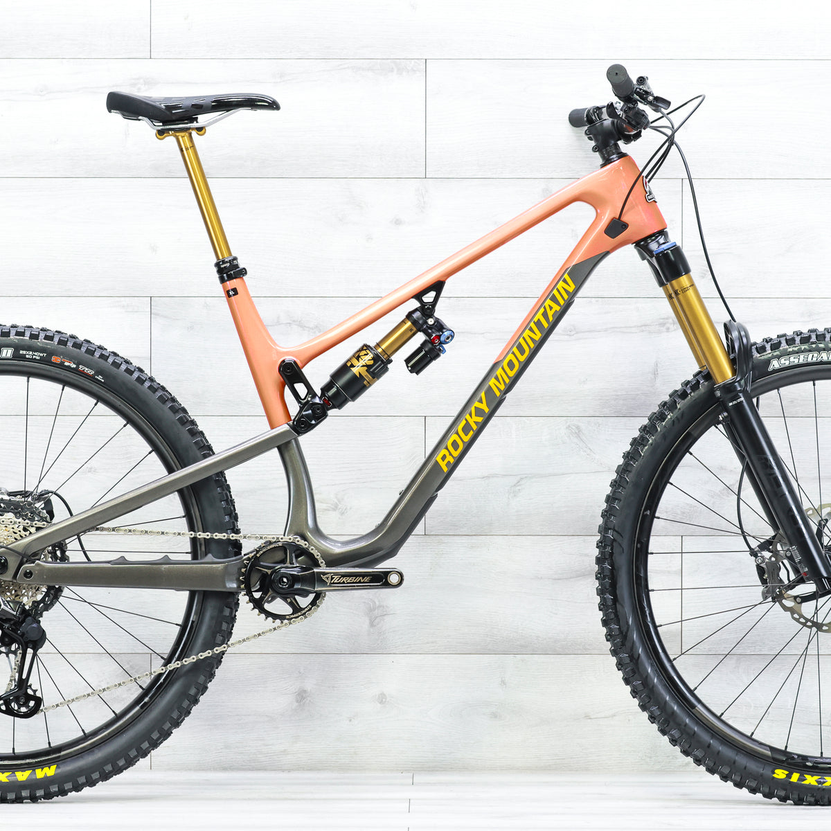 Rocky Mountain Altitude Carbon 90 Rally Edition Mountain Bike - 2022 ...