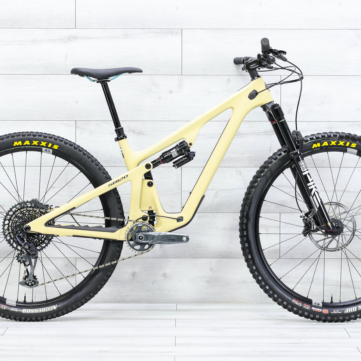 Yeti SB120 C-Series LR C2 Mountain Bike - 2025, Medium – Cycle Limited