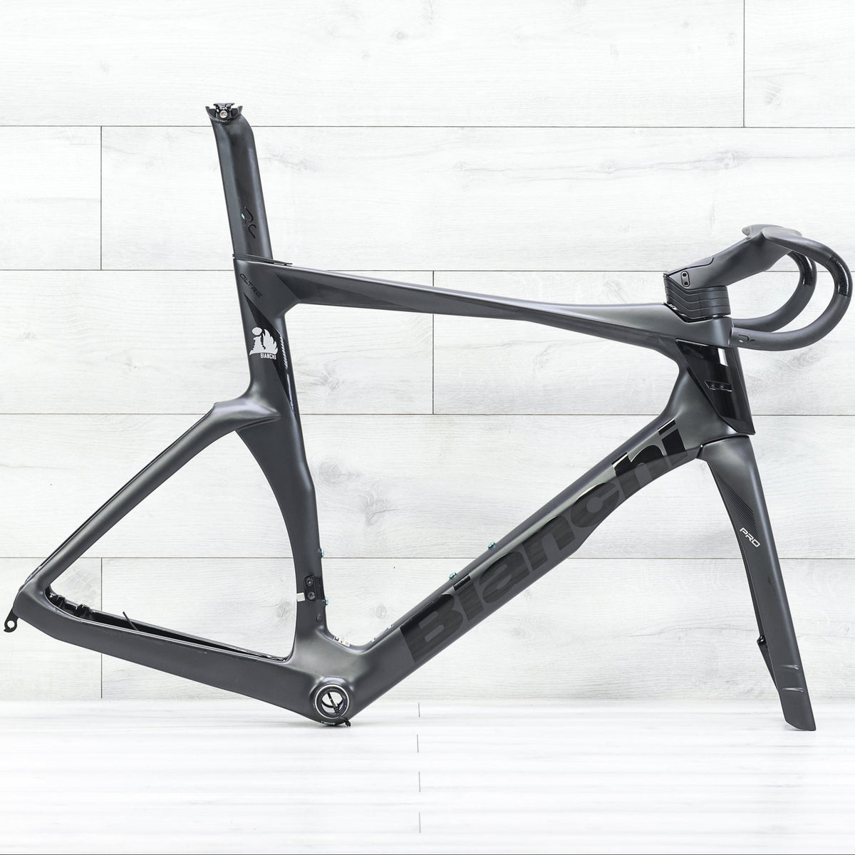 Bianchi Oltre Pro Disc Road Bike 700c Frameset- 2024, 59cm – Cycle Limited