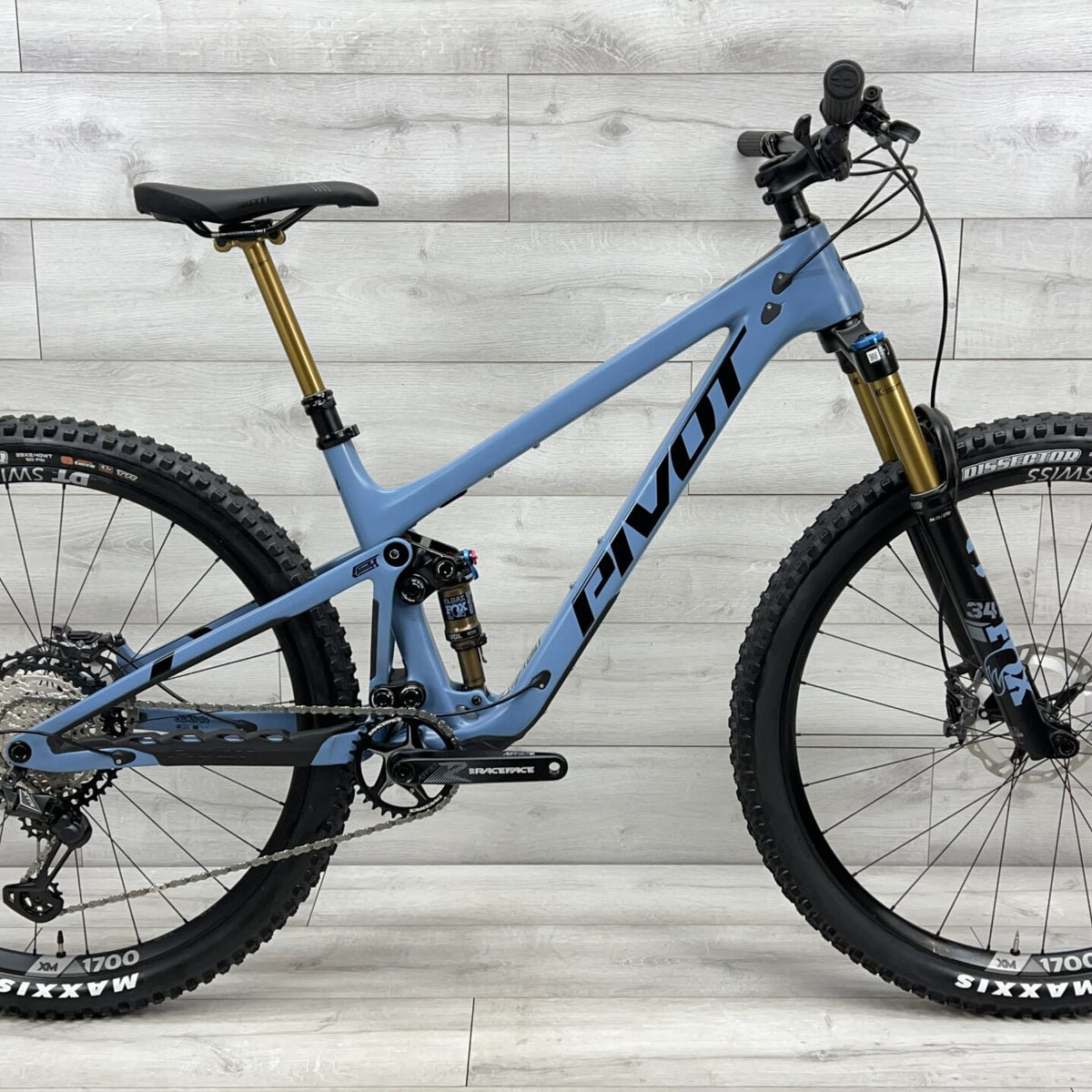2022 Pivot Trail 429 Pro XT/XTR Mountain Bike - Medium – Cycle Limited