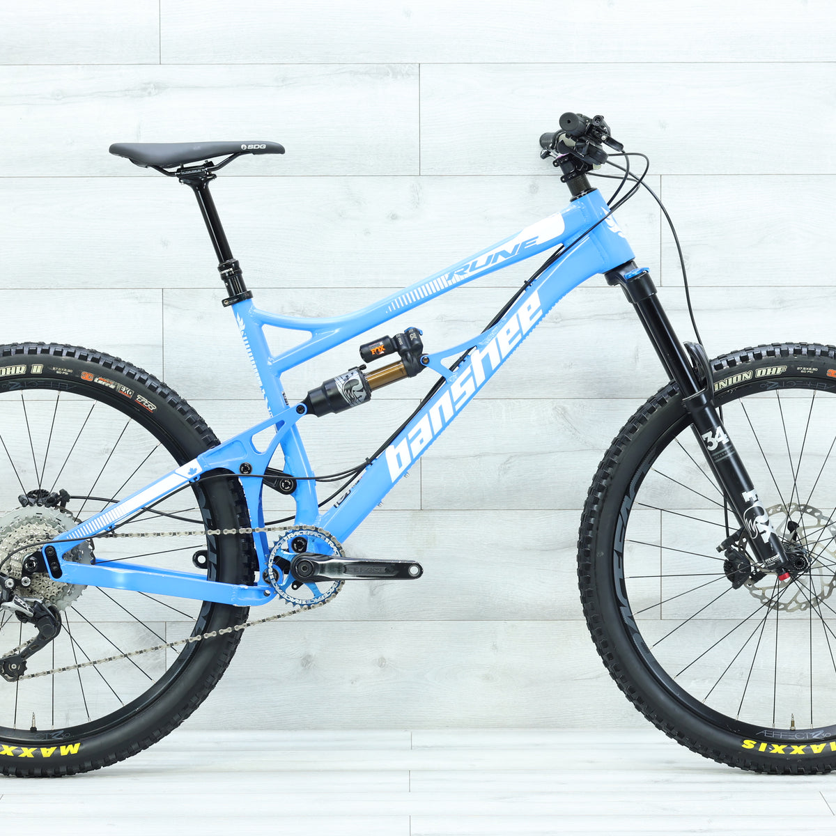 2017 Banshee Rune SLX Mountain Bike - Large – Cycle Limited