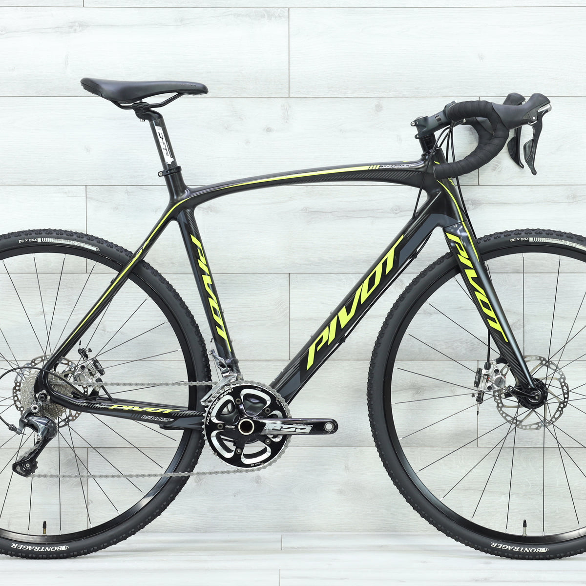 2015 Pivot Vault Gravel Bike - Medium – Cycle Limited