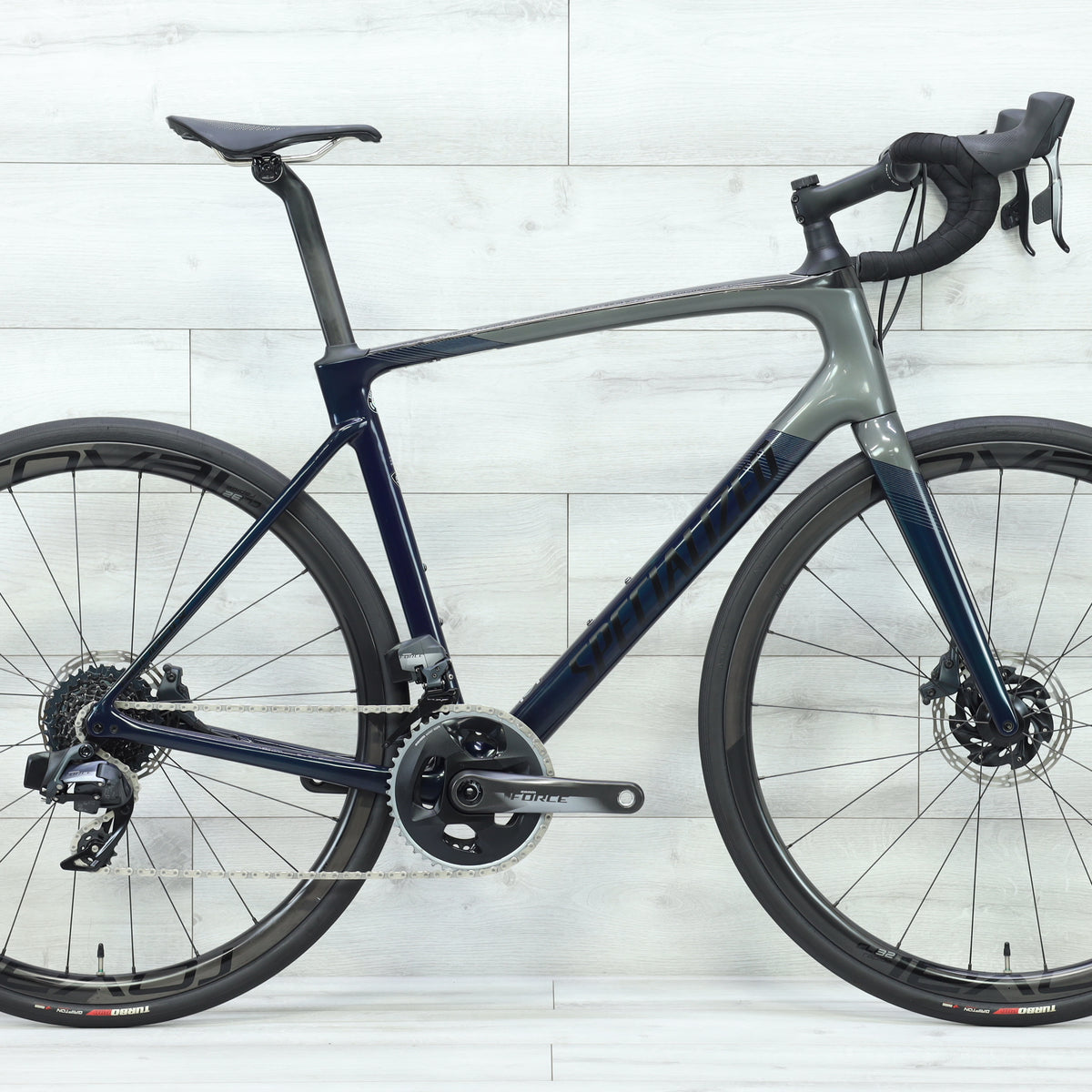 Specialized Roubaix Pro - SRAM Force eTap AXS Road Bike - 2020, 58cm ...